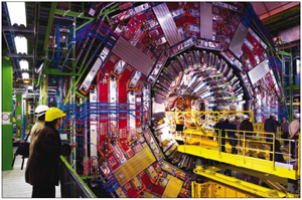 CERN installs giant CMS tracking detector – CERN Courier