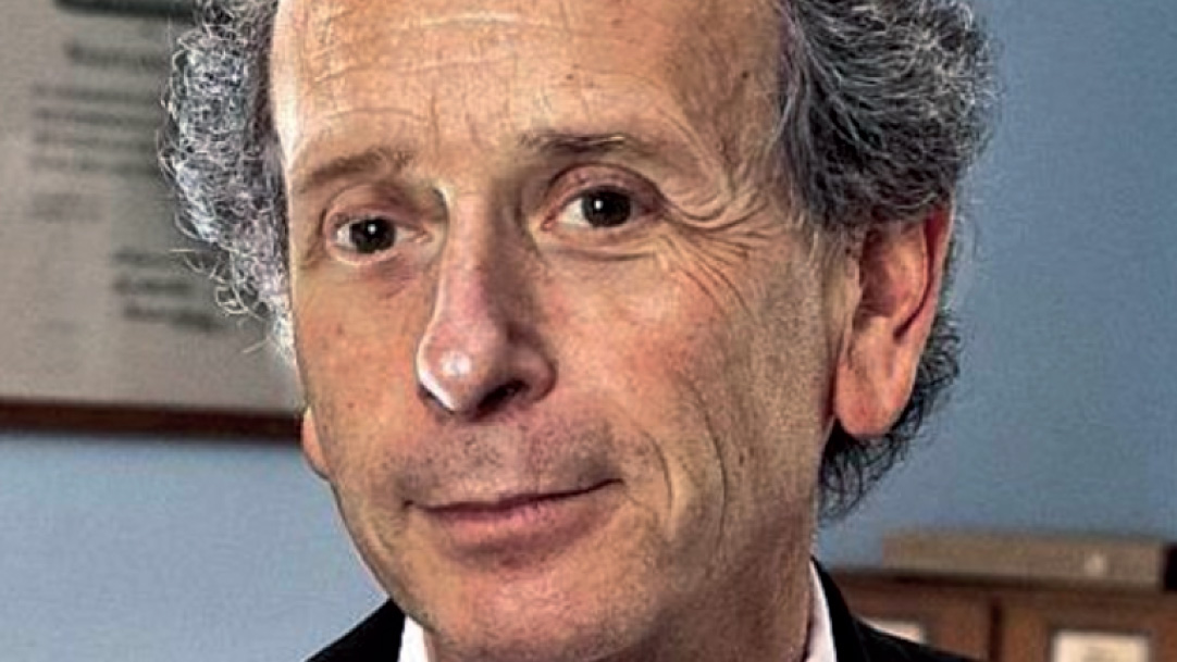 Spiro appointed IUPAP president – CERN Courier