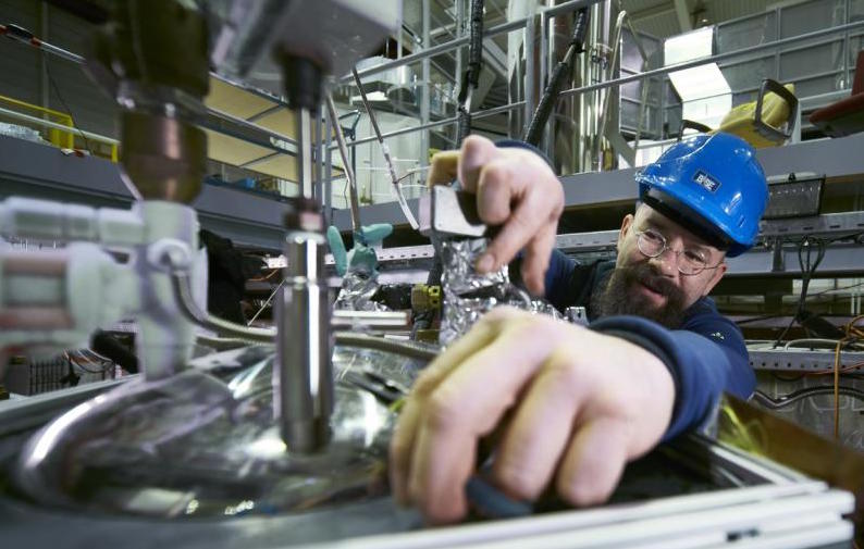 BASE breaks new ground in matter–antimatter tests – CERN Courier