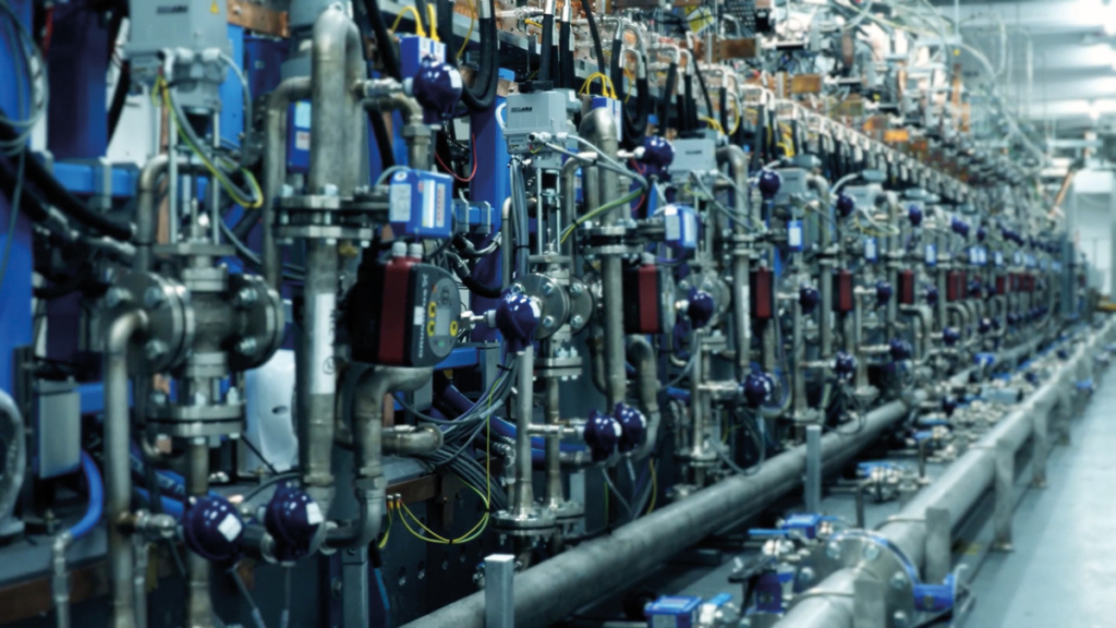 CERN Courier - reporting on international high-energy physics